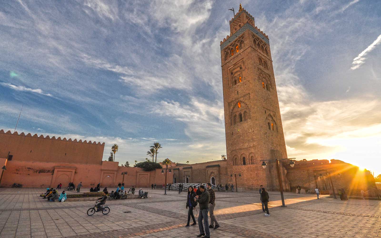 Marrakech Traveler's Guide: 10 Can't-Miss Attractions for Tourists ...