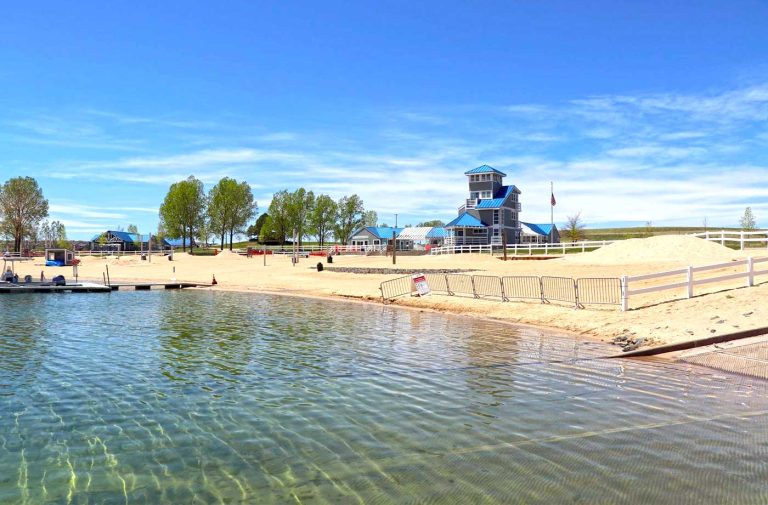 Aurora, Colorado: Rocky Mountains' Rising Star - Guide of the World